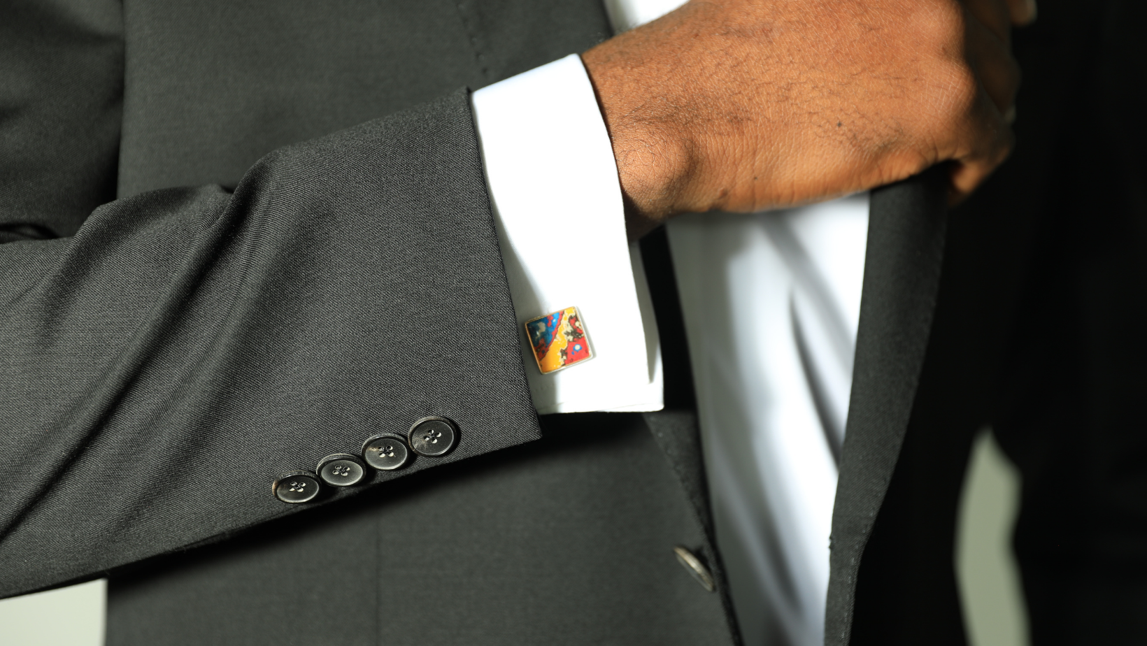 Cuff Links – Rebel Nell