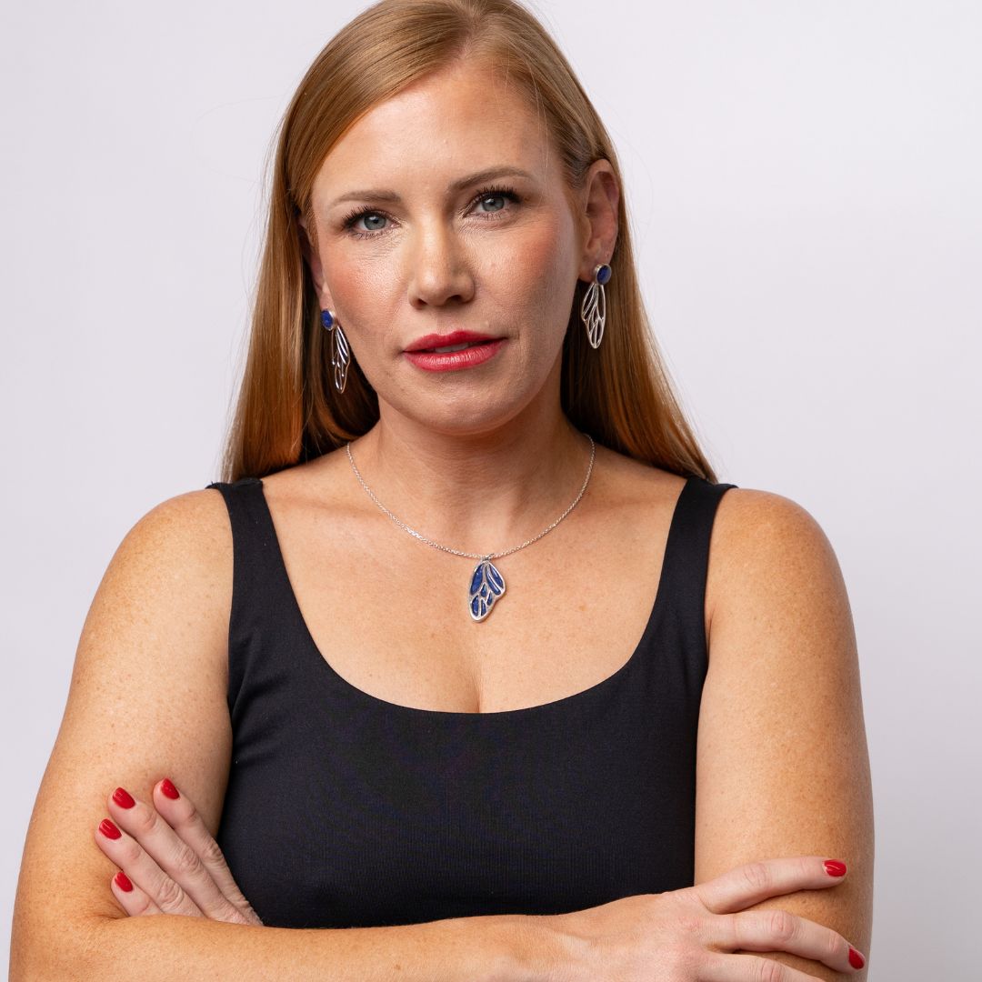 Transforming Collection – Rebel Nell